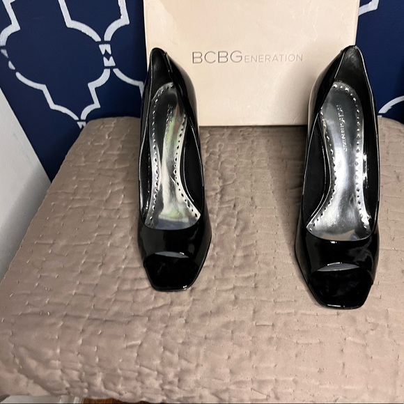 BCBGeneration | Shoes | Bcbg Bgariel Blacktumbled Pearl Patent Leather ...